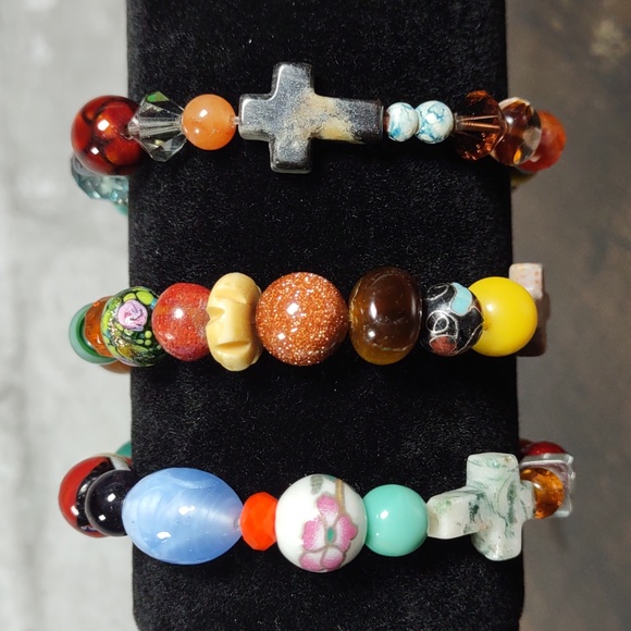 Artisan Crafted | Jewelry | 3pc Beaded Stretch Bracelets | Poshmark